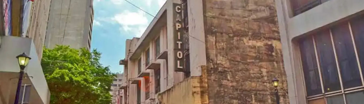 Escolta Street | Entrance Fee, Opening Hours & More