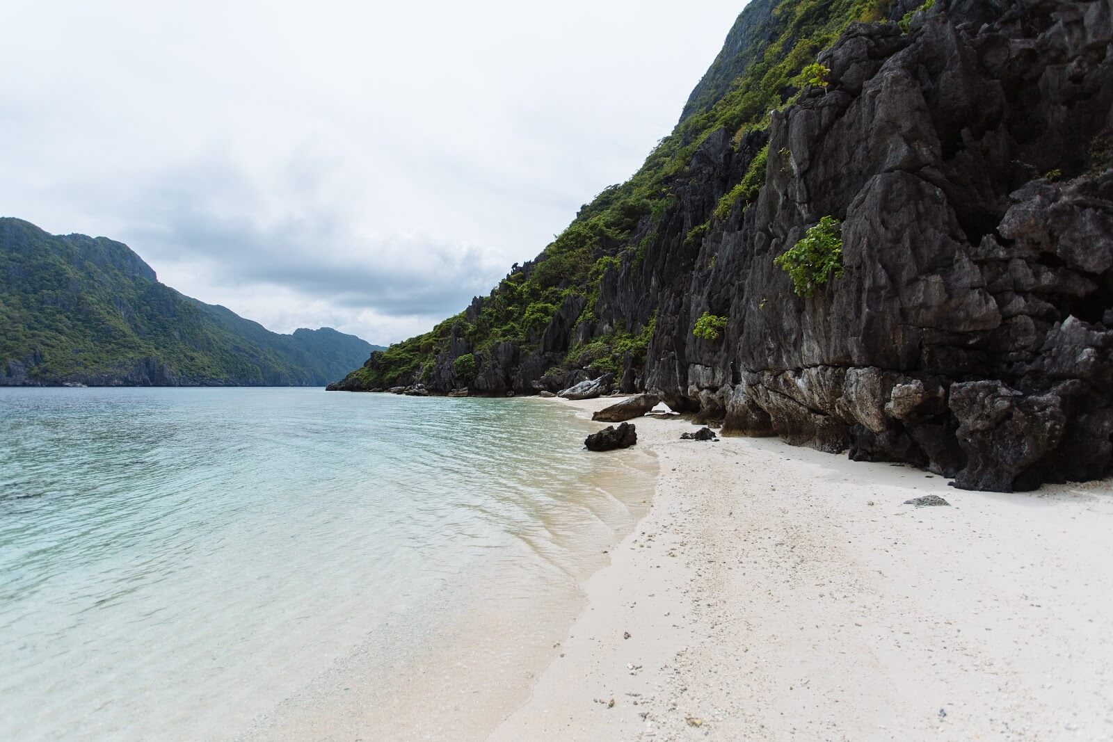 Corong Corong Beach | Entrance Fee, Opening Hours & More