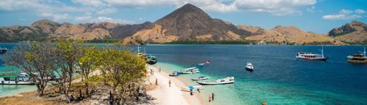 Labuan Bajo | Entrance Fee, Opening Hours & More
