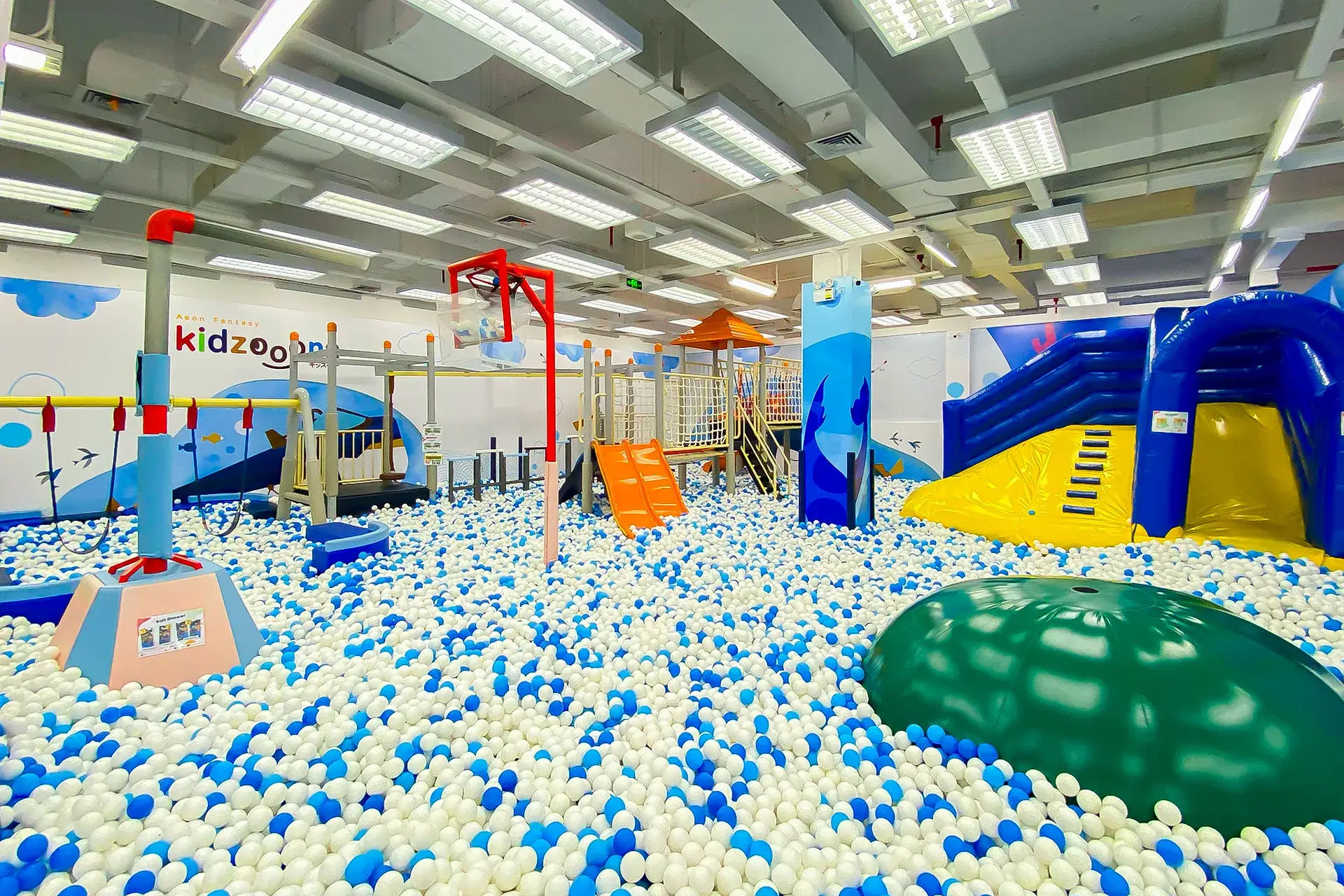 Lombok Epicentrum Mall | Entrance Fee, Opening Hours & More