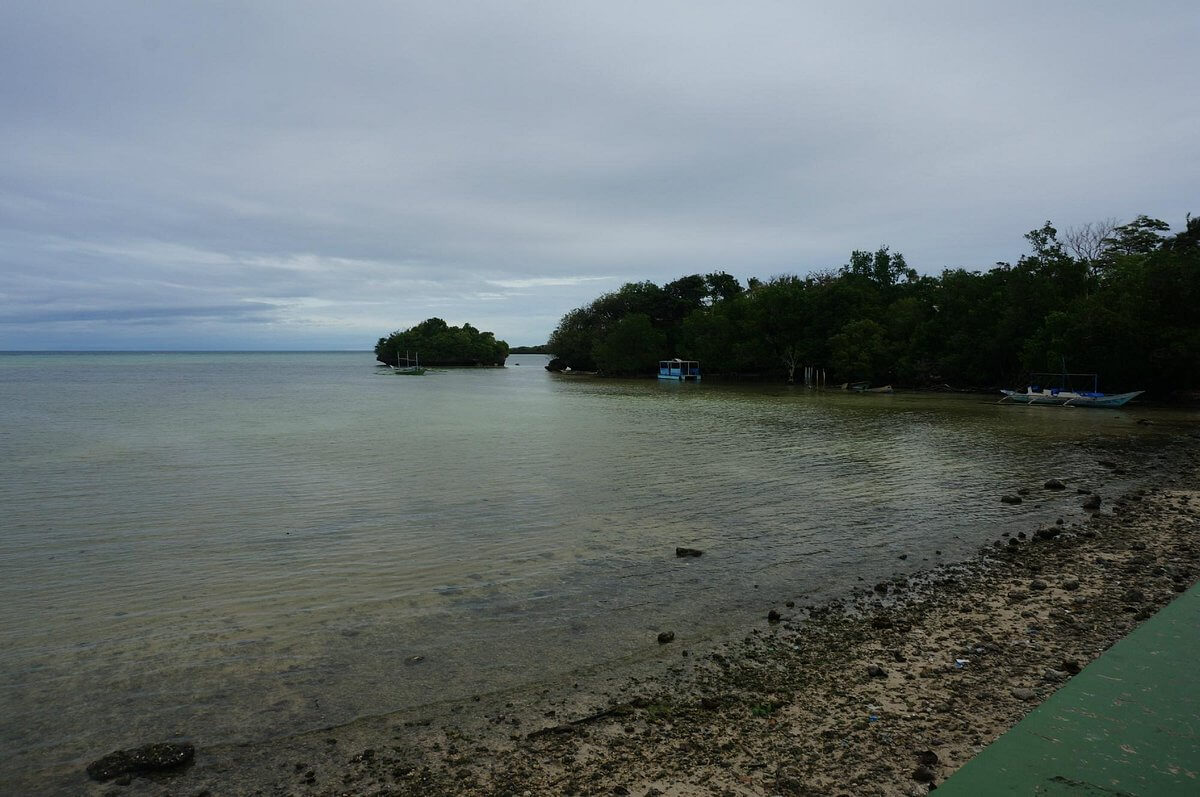 Manoc-Manoc Beach | Entrance Fee, Opening Hours & More