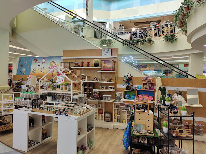 Pattaya Floating Market | Entrance Fee, Opening Hours & More