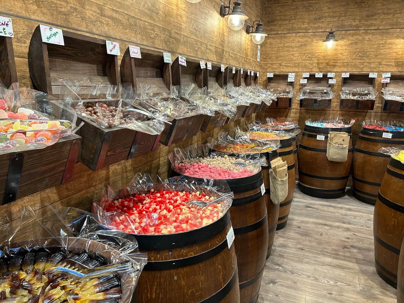 Pirate's Candy Shop | Entrance Fee, Opening Hours & More