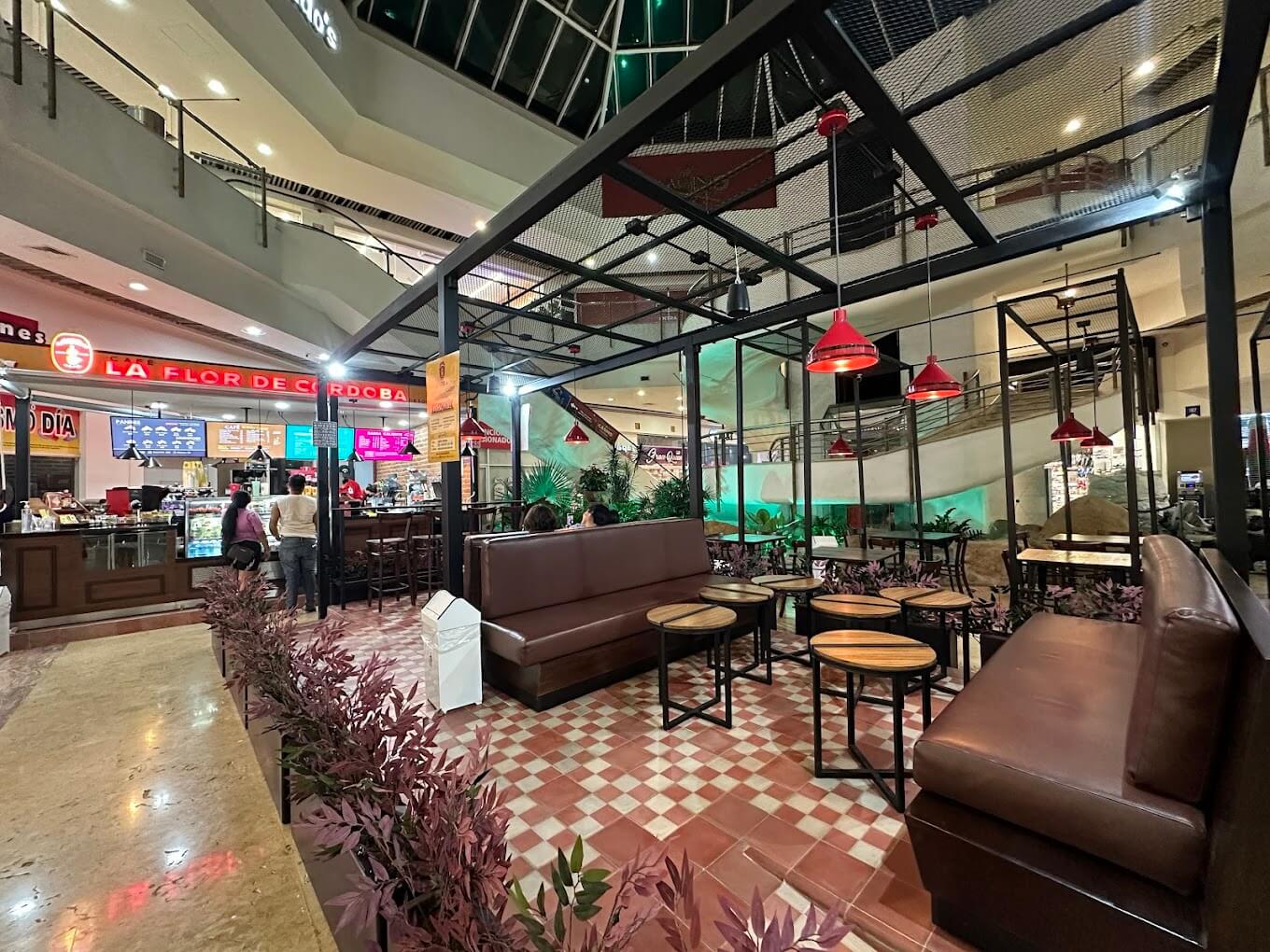 Plaza Caracol | Entrance Fee, Opening Hours & More