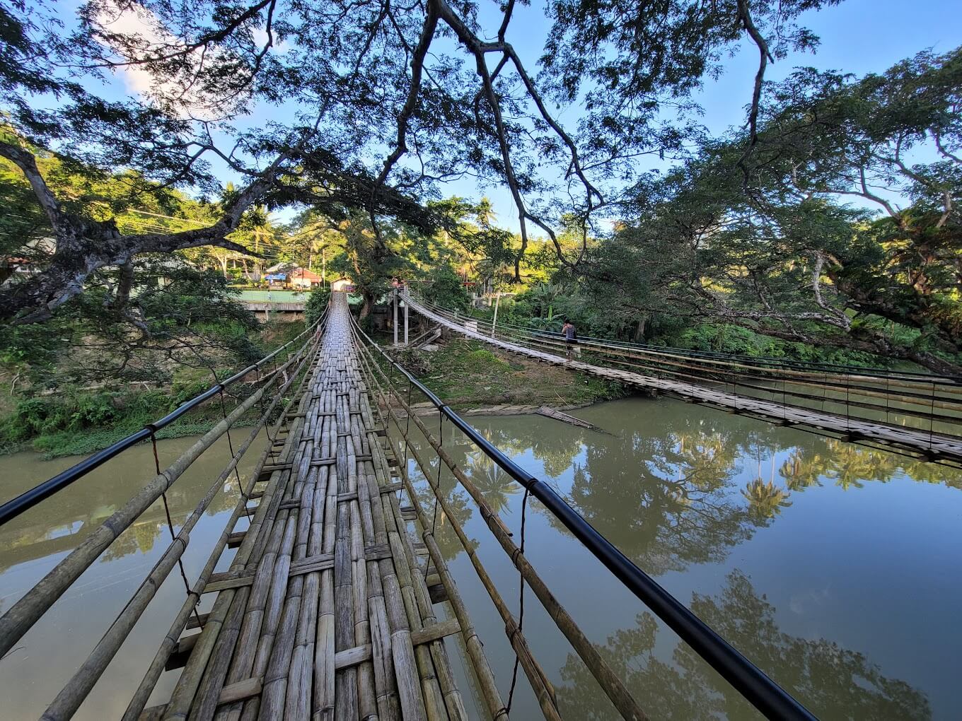 Sevilla Twin Hanging Bridge | Entrance Fee, Opening Hours & More