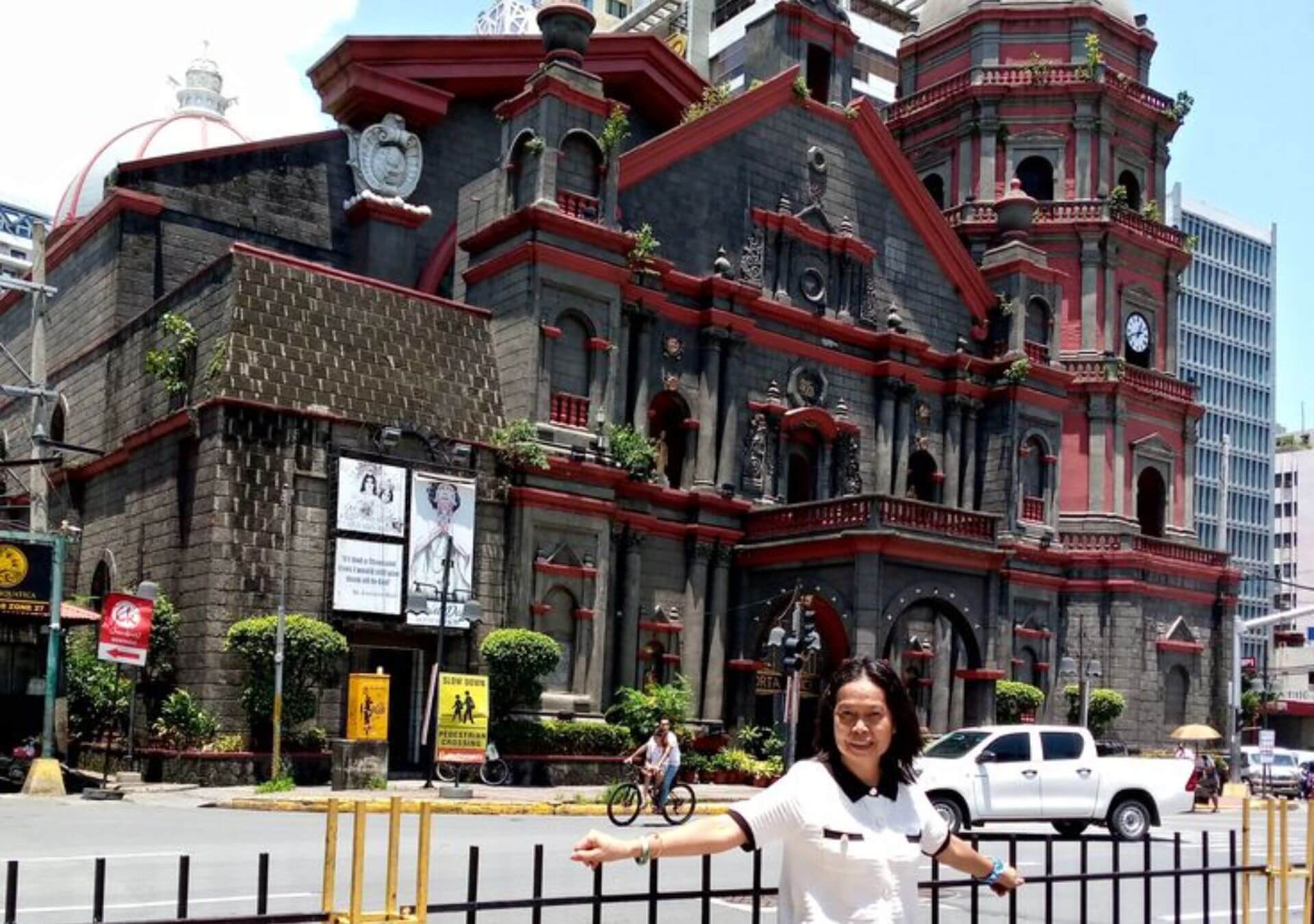 Manila Binondo Food & Culture Walking Experience: From Temples to ...