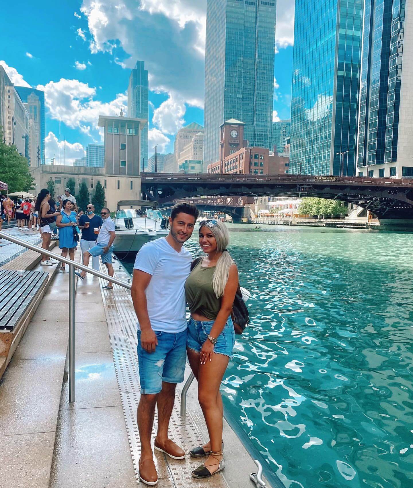 Chicago Instagram Walking Tour - ForeverVacation