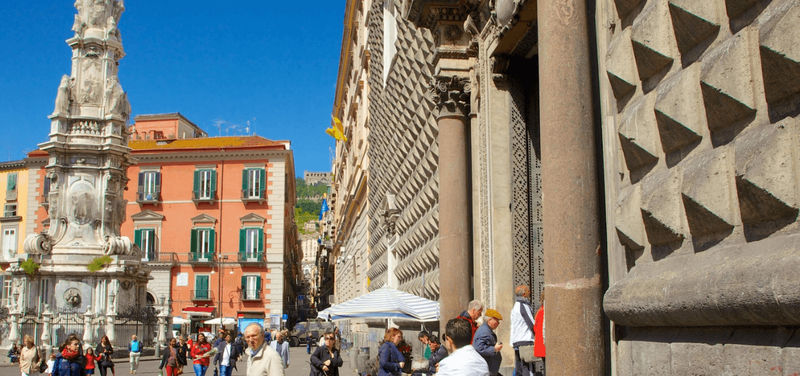 Naples Scenic Shoreline and Castles Tour | ForeverVacation