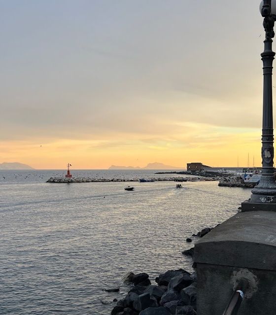 Naples Scenic Shoreline and Castles Tour | ForeverVacation